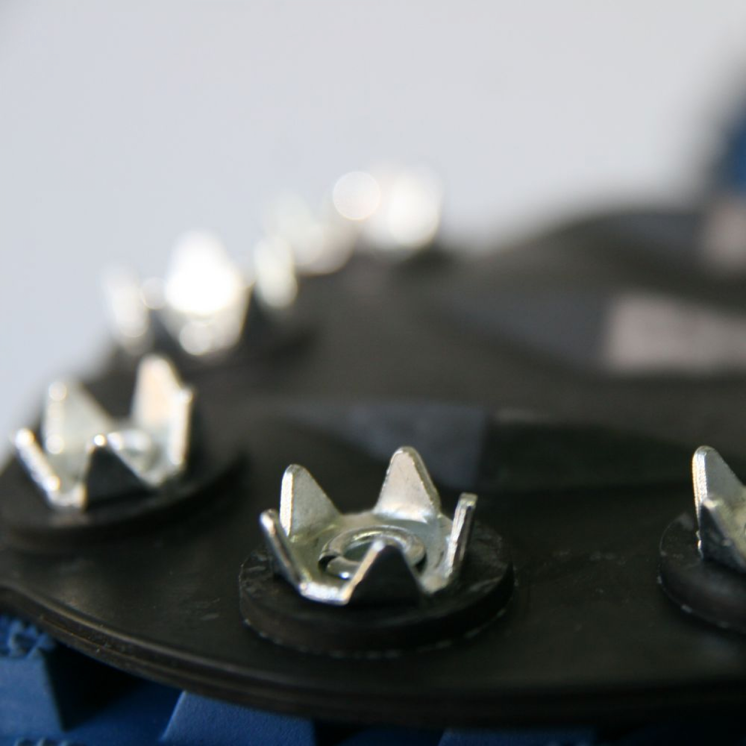 Intrax Outdoor Schuhspikes für den Einsatz in der Natur